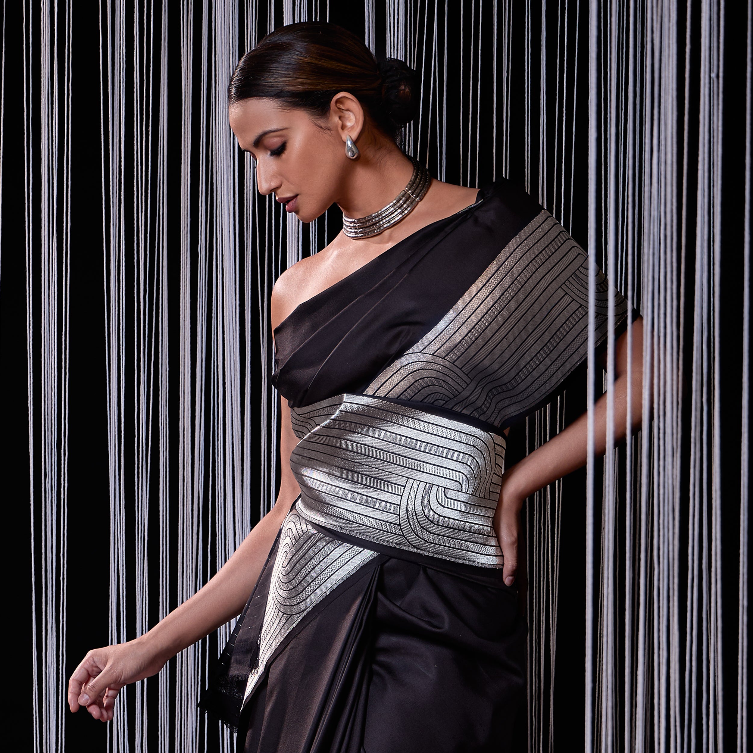 Handwoven Sarees – Dharki